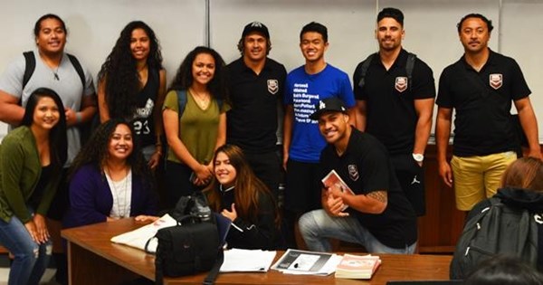 Tagataese takes on LA | Sharks