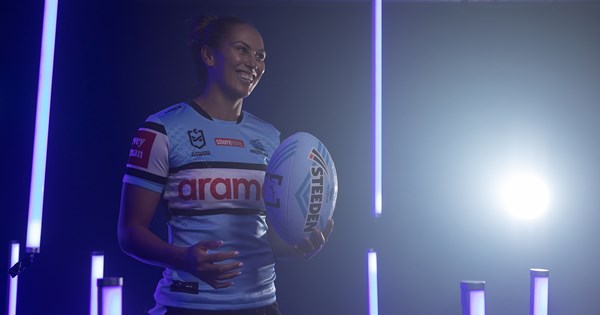In Pictures: NRLW lights up | Sharks