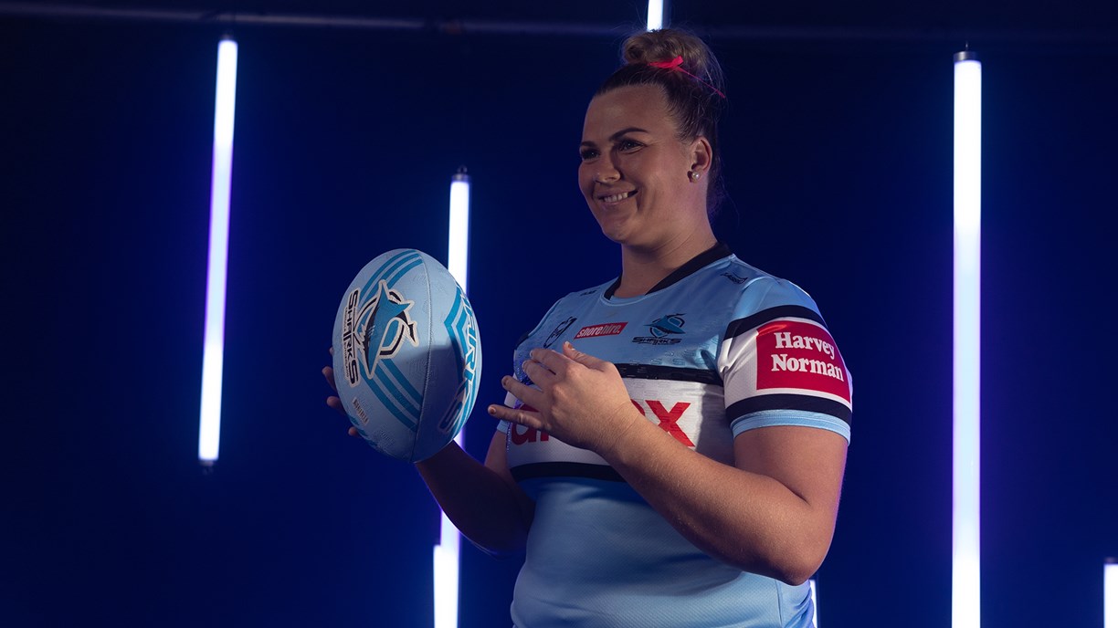 In Pictures: NRLW lights up | Sharks