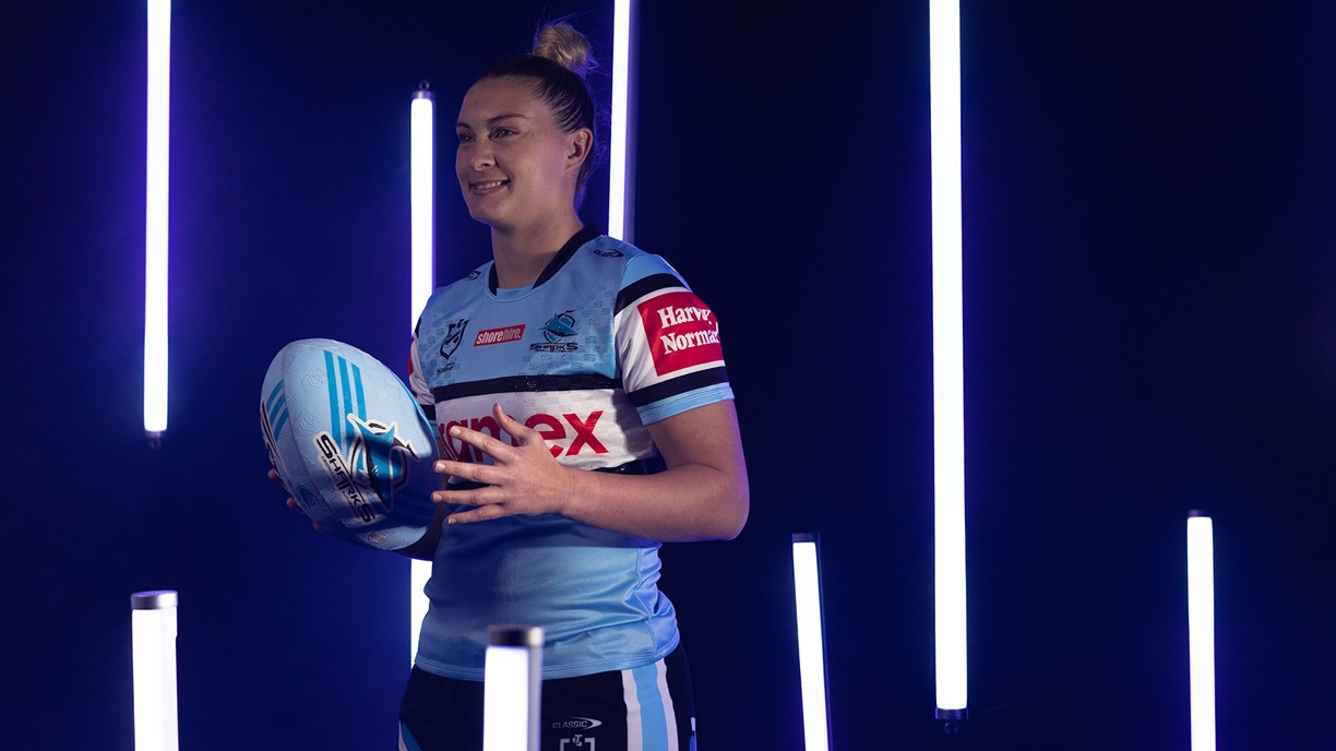 In Pictures: NRLW lights up | Sharks