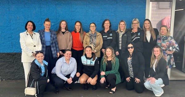 Tynan inspires Sharks staff during Women in League Round | Sharks